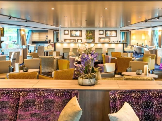 Amadeus Provence river cruises, deck plan and ship reviews