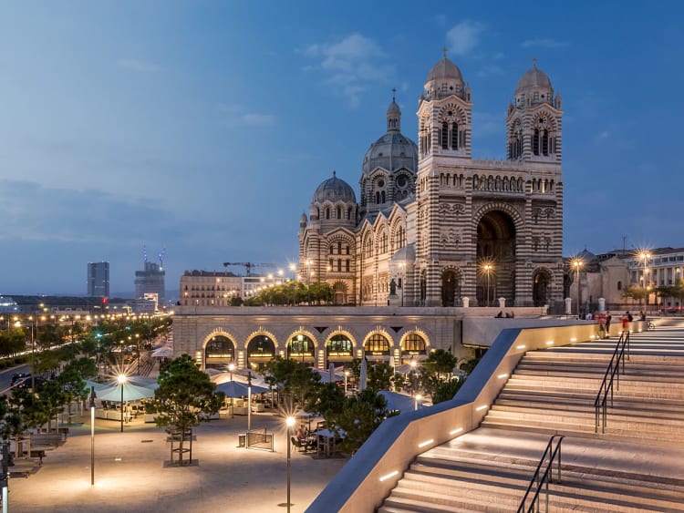 Westelijke Middellandse Zee Cruisereizen - cruise aan boord van de MSC ...