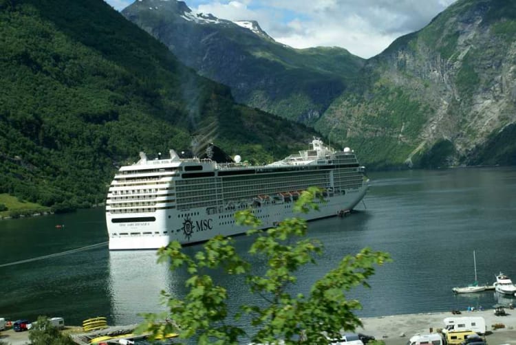 MSC Orchestra - Informatie en alle aanbiedingen | Cruise Travel