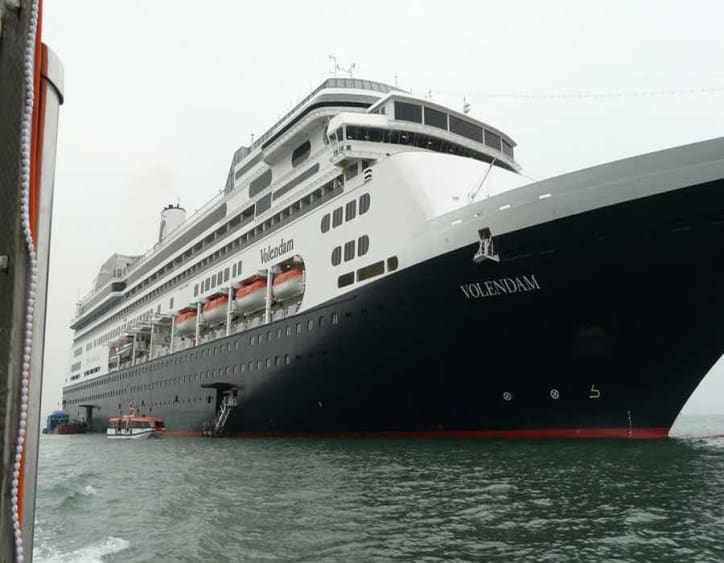 Croisières Volendam, plan de pont et avis de navires