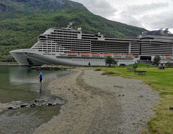 MSC Grandiosa Kreuzfahrten, Deckplan und Schiffsbewertungen