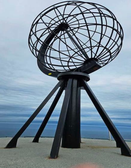 Havila Capella cruises, deck plan and ship reviews