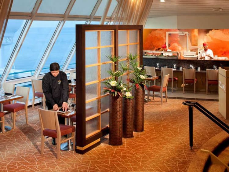 Rhapsody of the Seas Kreuzfahrten, Deckplan und Schiffsbewertungen