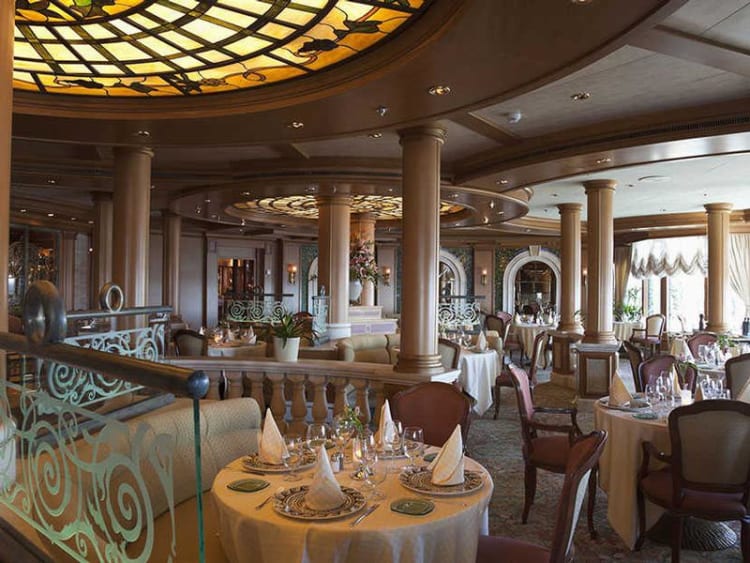 Croisières Emerald Princess, plan de pont et avis de navires