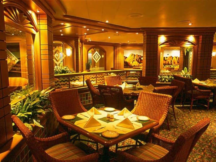 Island Princess Kreuzfahrten, Deckplan und Schiffsbewertungen