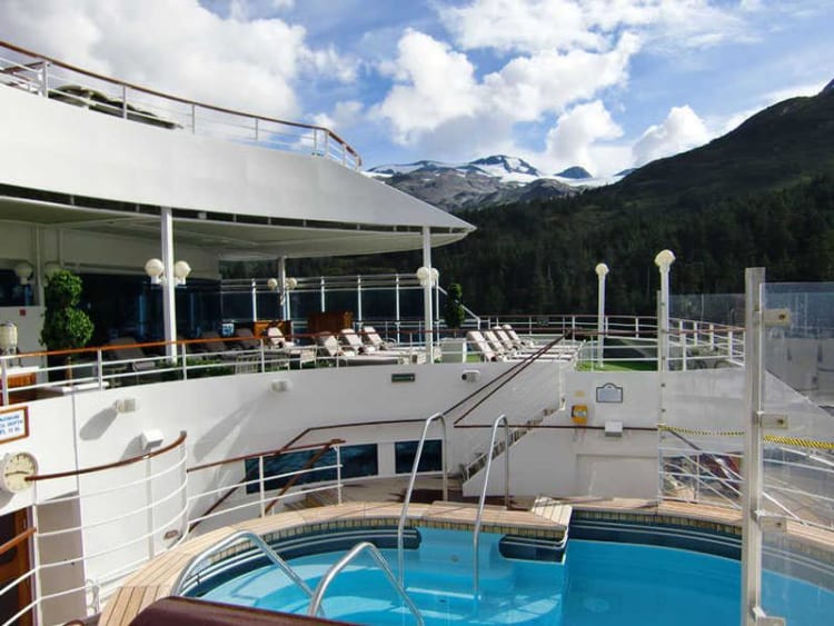 Island Princess Kreuzfahrten, Deckplan und Schiffsbewertungen