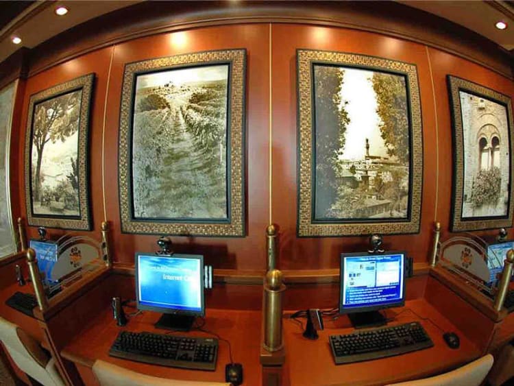 Ruby Princess Kreuzfahrten, Deckplan und Schiffsbewertungen