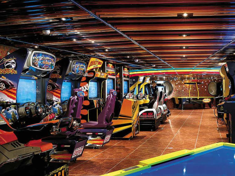 Carnival Miracle Kreuzfahrten, Deckplan und Schiffsbewertungen