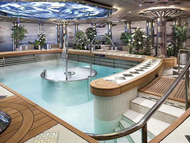 Eurodam - Informatie en alle aanbiedingen | Cruise Travel