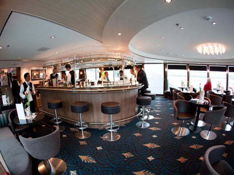 MS Amelia Flusskreuzfahrten, Schiffsbewertungen und Deckplan