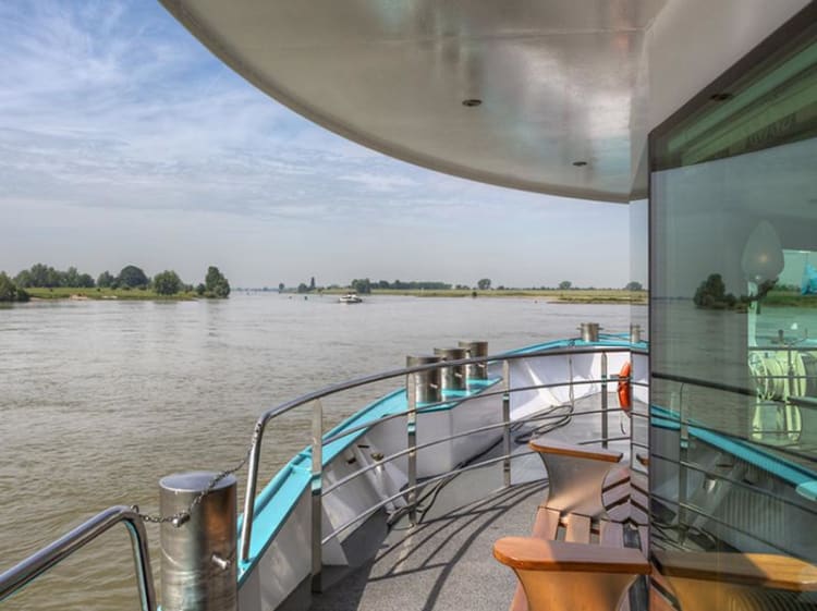 MS Amelia Flusskreuzfahrten, Schiffsbewertungen und Deckplan