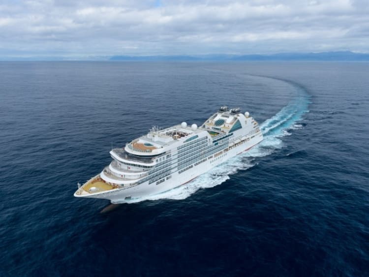 Eastern Caribbean cruise 120658 - Seabourn cruise aboard the Seabourn Ovation from Bridgetown ...