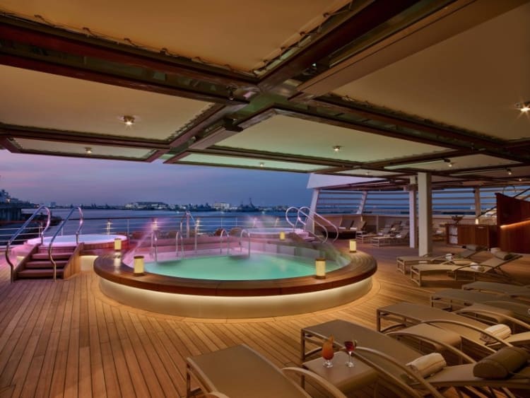 Seabourn Ovation - Informatie en alle aanbiedingen | Cruise Travel
