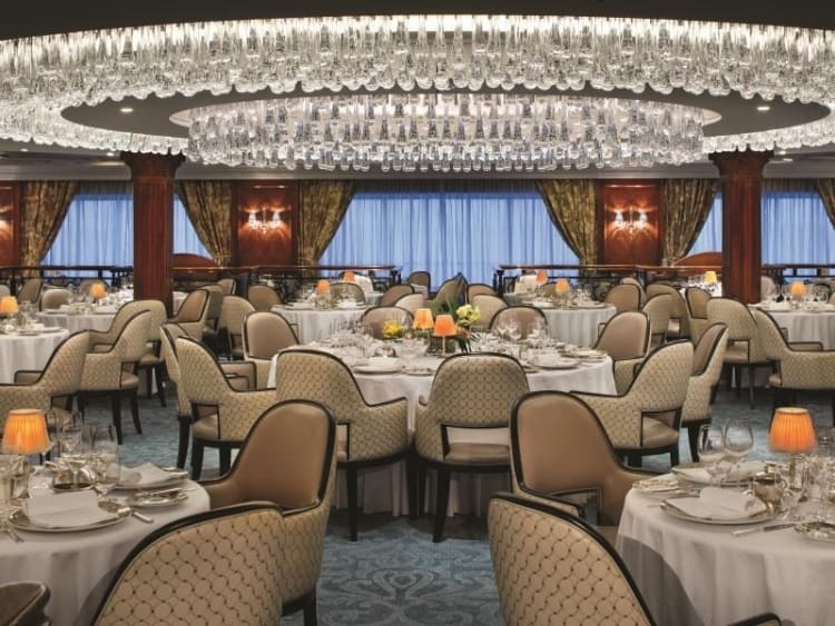 Oceania Insignia cruises, scheepsbeoordelingen en dekkenplan.