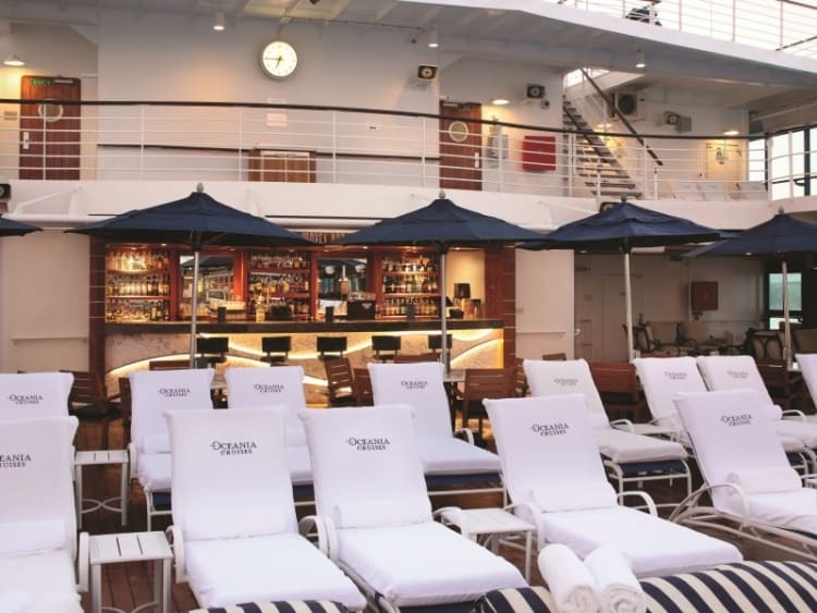 Östliche Karibik Kreuzfahrt mit der Oceania Insignia der Reederei ...