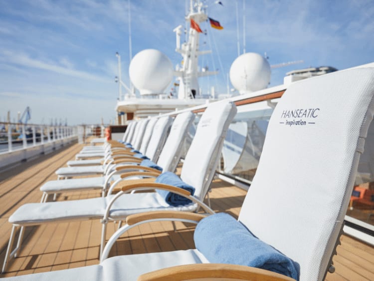 HANSEATIC inspiration cruises, scheepsbeoordelingen en dekkenplan.