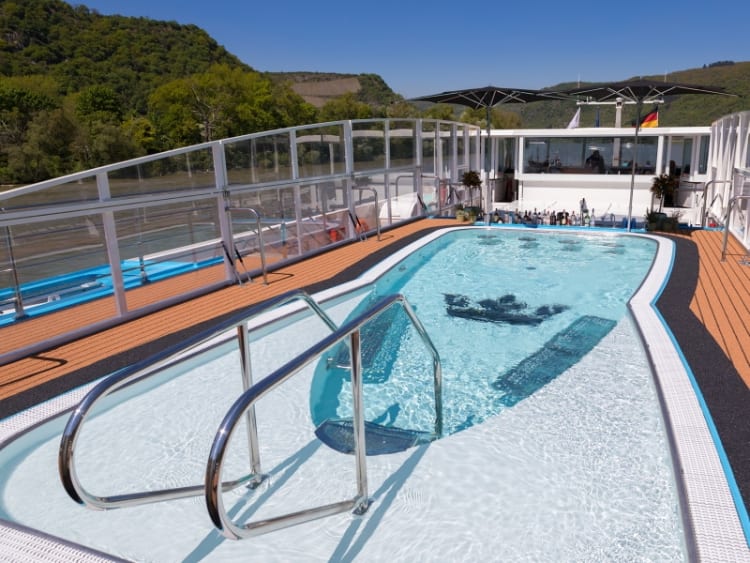 AmaSiena rivier cruises, scheepsbeoordelingen en dekkenplan.