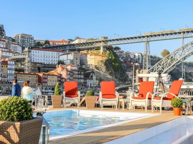 A-ROSA ALVA river cruises, deck plan and ship reviews