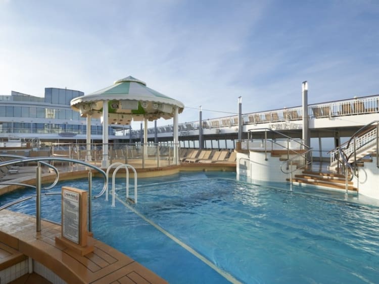 Norwegian Jade - Informatie en alle aanbiedingen | Cruise Travel