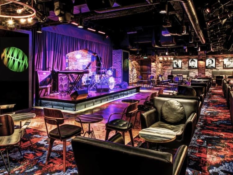 Norwegian Epic Kreuzfahrten, Deckplan und Schiffsbewertungen