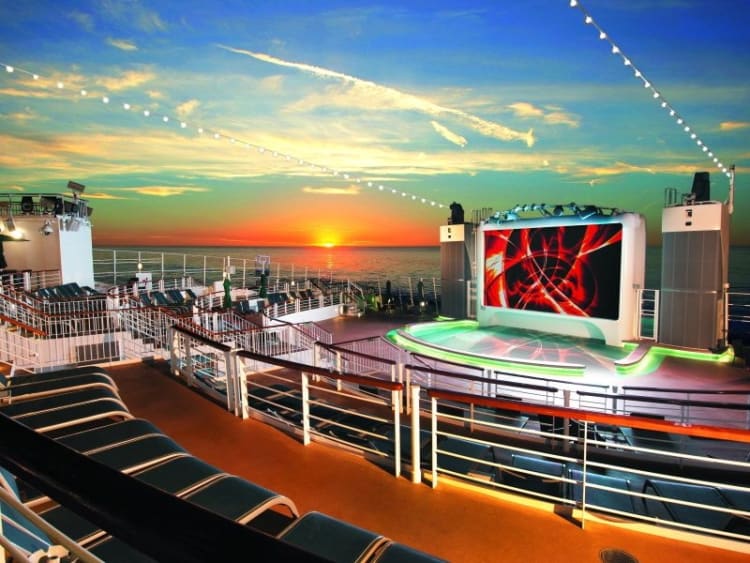 Norwegian Epic Kreuzfahrten, Deckplan und Schiffsbewertungen