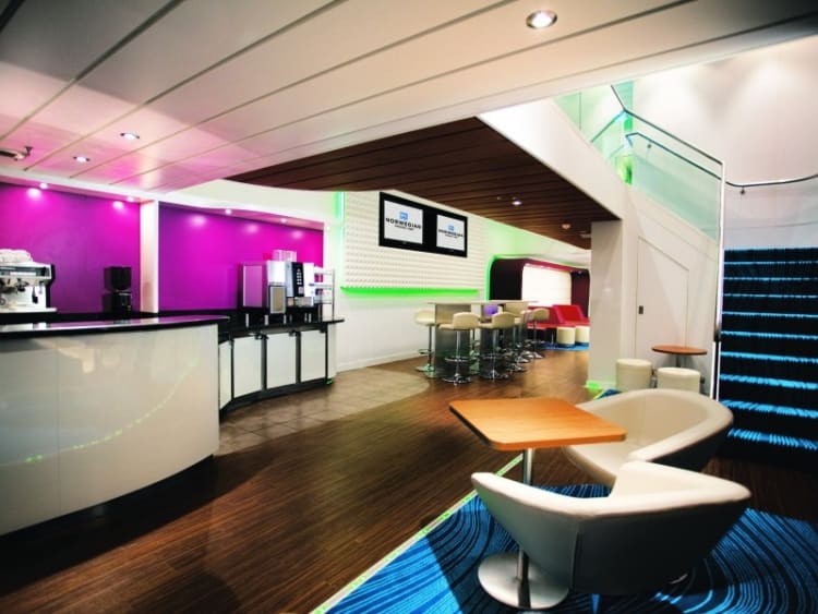 Norwegian Epic Kreuzfahrten, Deckplan und Schiffsbewertungen