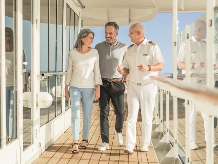 MS EUROPA - Informatie en alle aanbiedingen | Cruise Travel