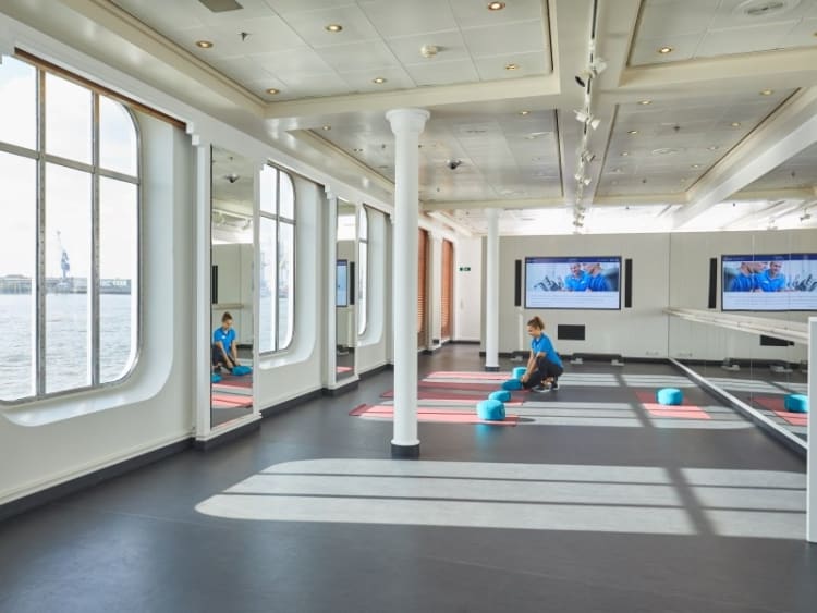 MS EUROPA - Informatie en alle aanbiedingen | Cruise Travel