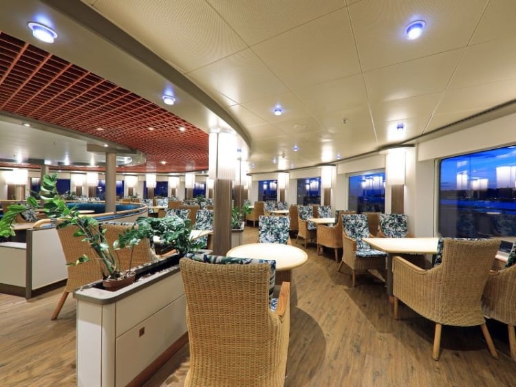 MS Hamburg Kreuzfahrten, Deckplan und Schiffsbewertungen