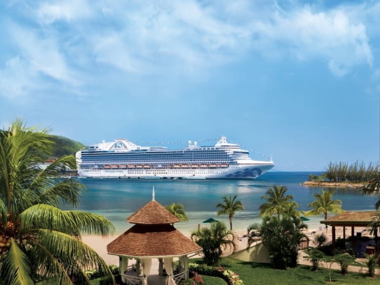Crown Princess - Informatie en alle aanbiedingen | Cruise Travel