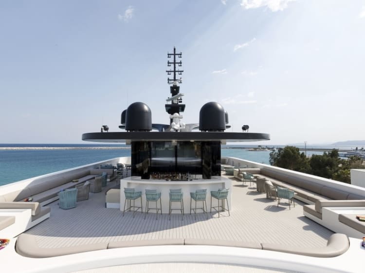 Emerald Sakara cruises, deck plan and ship reviews