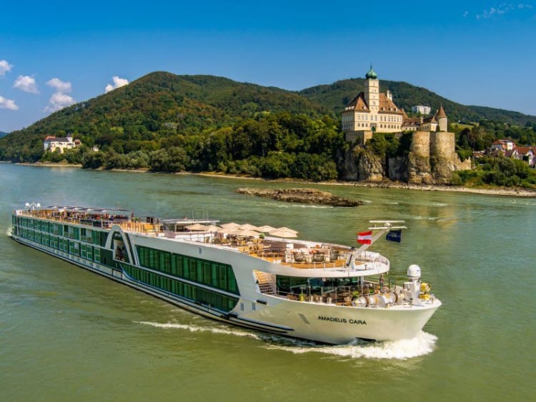 Amadeus Cara river cruises, deck plan and ship reviews