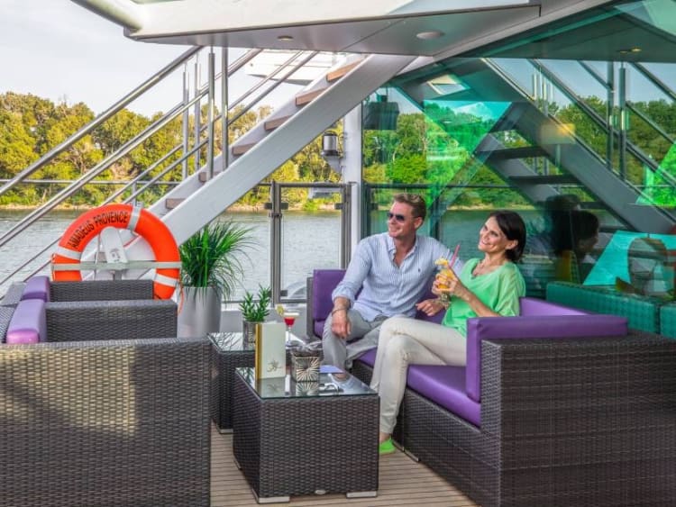 Amadeus Provence Flusskreuzfahrten, Schiffsbewertungen und Deckplan