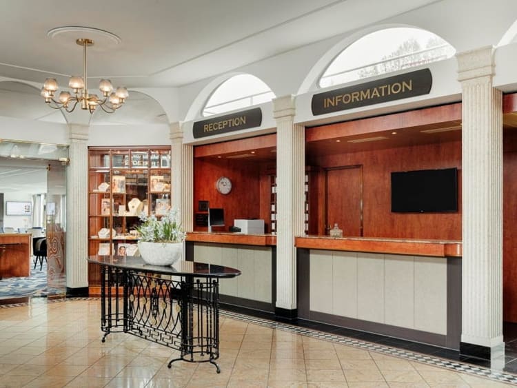 VIVA GLORIA Cruise | Zeetours Cruises