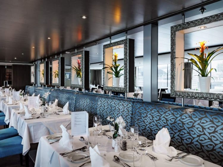 A-ROSA CLEA rivier cruises, scheepsbeoordelingen en dekkenplan.