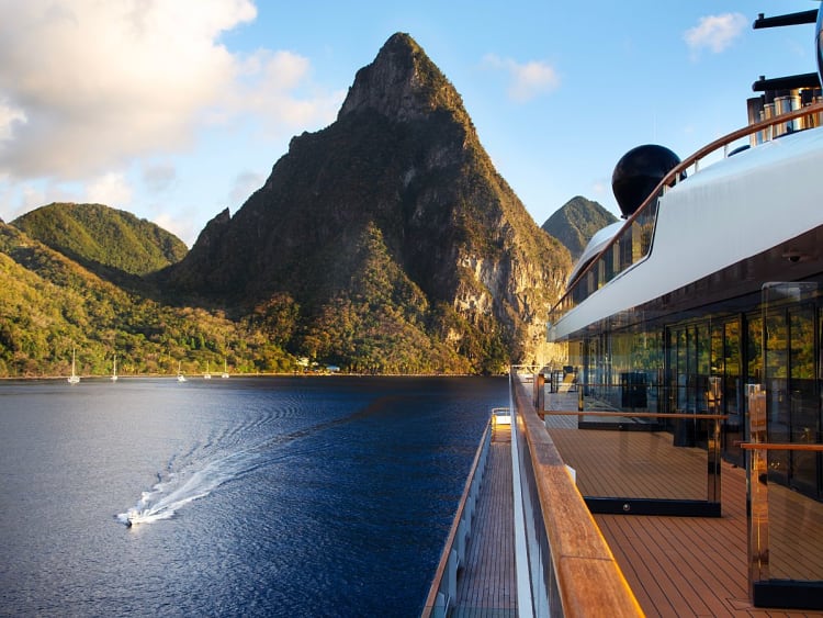 Europa Ocidental Cruzeiro com Evrima da companhia de cruzeiros Ritz ...