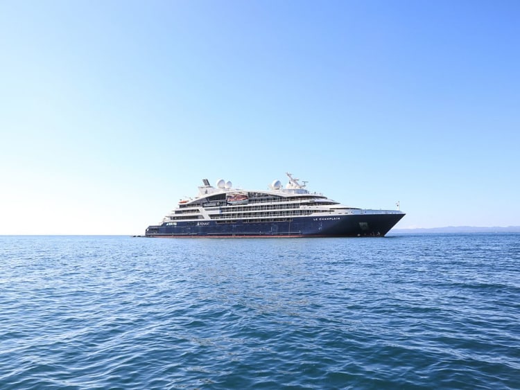 Le Champlain Kreuzfahrten, Deckplan und Schiffsbewertungen