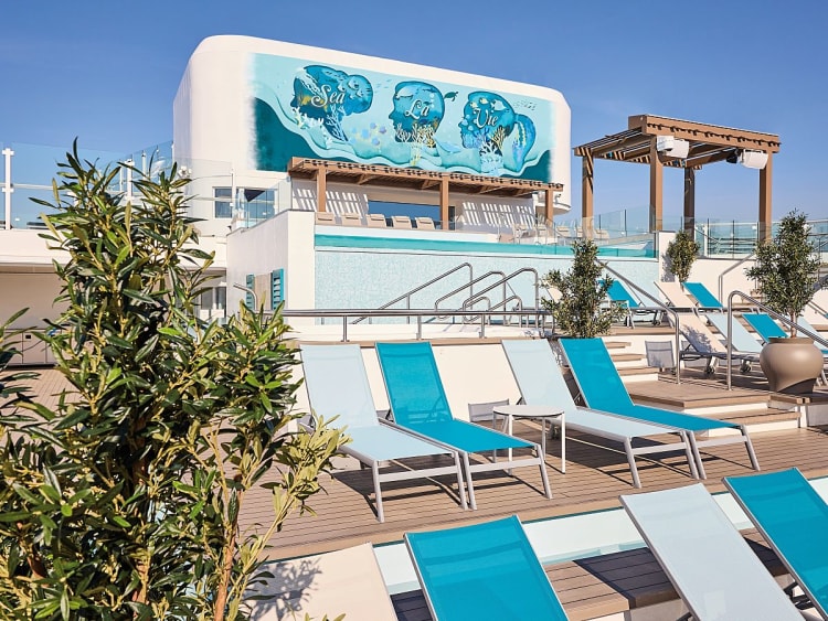 Mediterráneo occidental Crucero con Mein Schiff Relax de la compañía ...