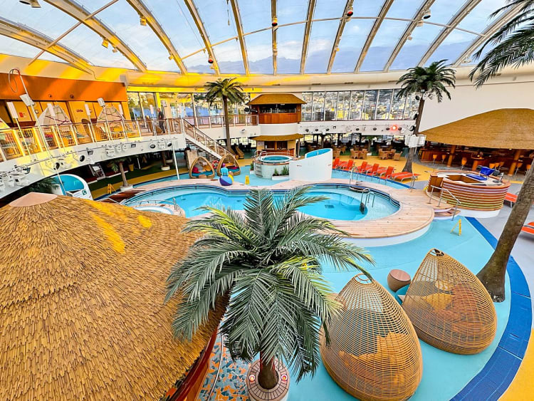 Croisières AIDAcosma, plan de pont et avis de navires