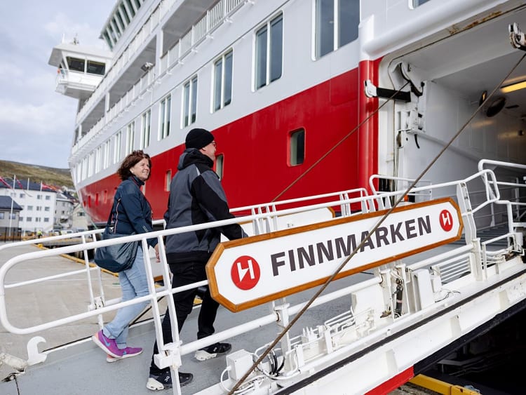 MS Finnmarken Kreuzfahrten, Schiffsbewertungen und Deckplan