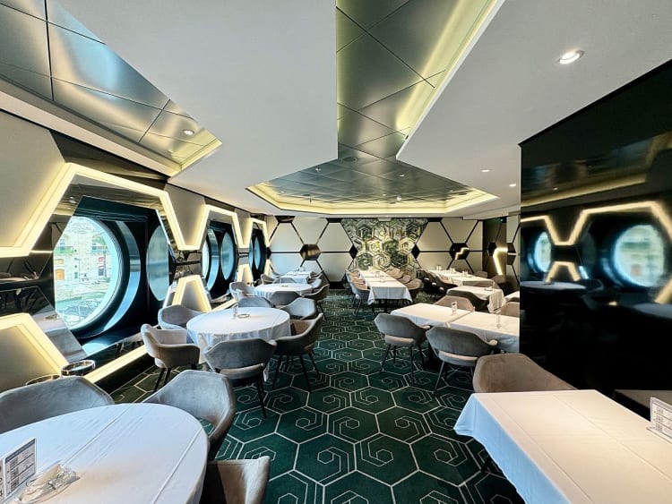 MSC World Europa Kreuzfahrten, Deckplan und Schiffsbewertungen