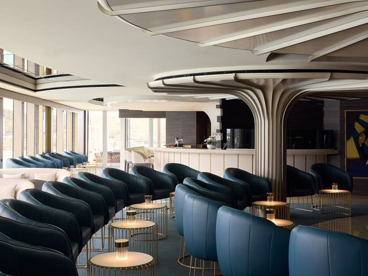 EXPLORA I Kreuzfahrten, Schiffsbewertungen und Deckplan