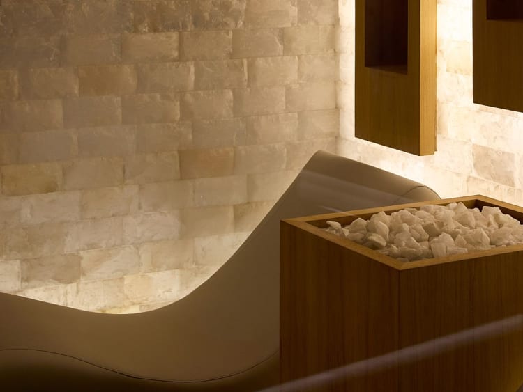 EXPLORA II Kreuzfahrten, Schiffsbewertungen und Deckplan