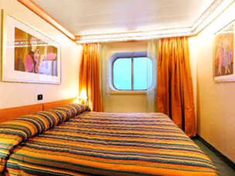 Costa Fortuna Kreuzfahrten, Deckplan und Schiffsbewertungen