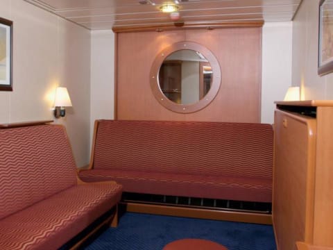 MS Color Magic Kreuzfahrten, Schiffsbewertungen und Deckplan