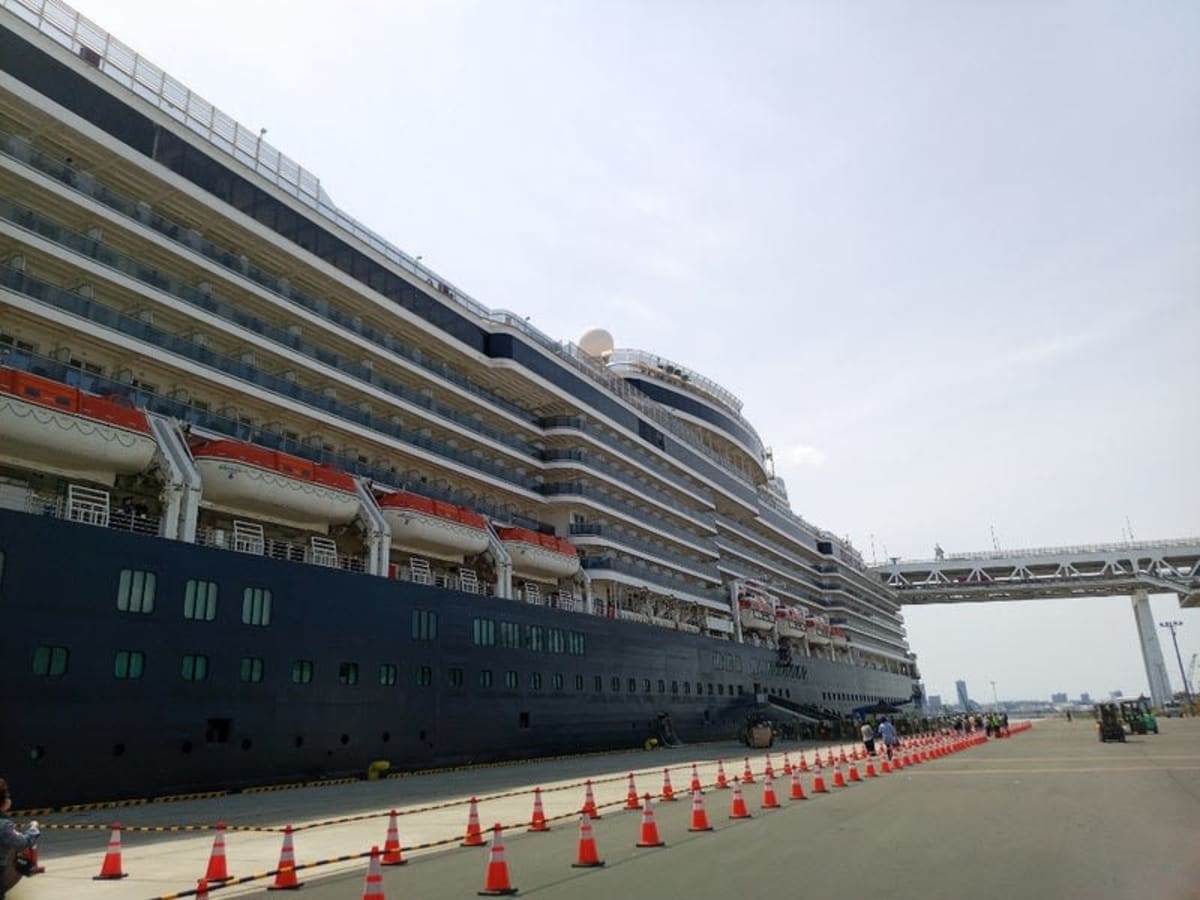 クイーンエリザベス乗船日記1-1 | Cruisemans