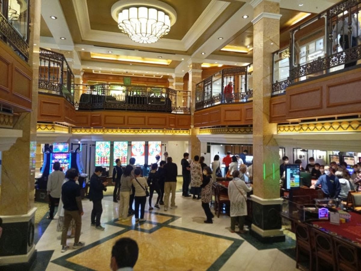 クイーンエリザベス乗船記2 | Cruisemans