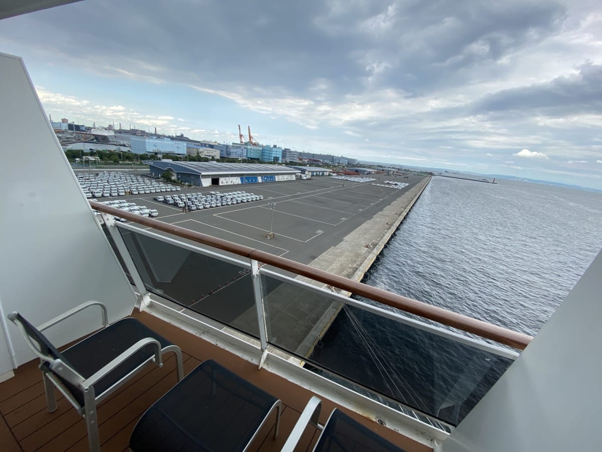 MSC BELLISSIMA Deluxe Balcony BR2 - Balcony Stateroom #12342 (DK12) | Cruisemans