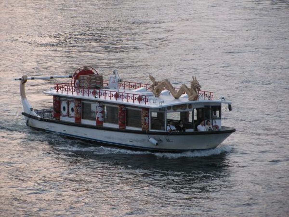 横浜港の小型遊覧船 その2 | Cruisemans