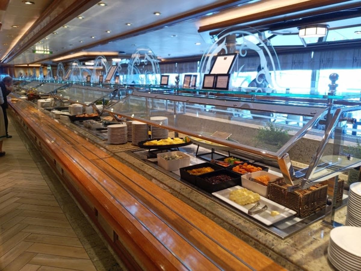 クイーンエリザベス乗船日記1-1 | Cruisemans